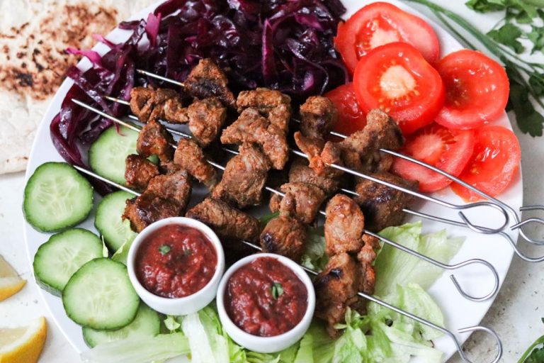 Kebab Shop Salad (Shredded Red Cabbage) - My Morning Mocha