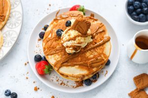 Biscoff Pancakes (Thick & Fluffy) - My Morning Mocha