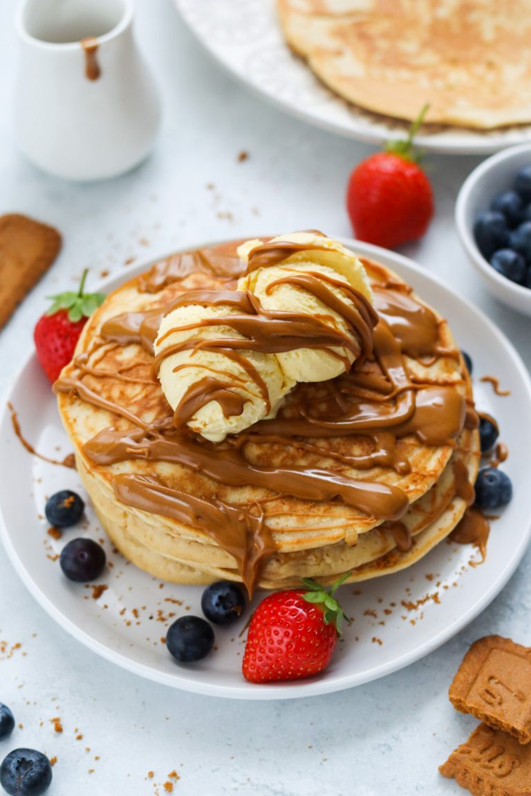 Biscoff Pancakes (Thick & Fluffy) - My Morning Mocha