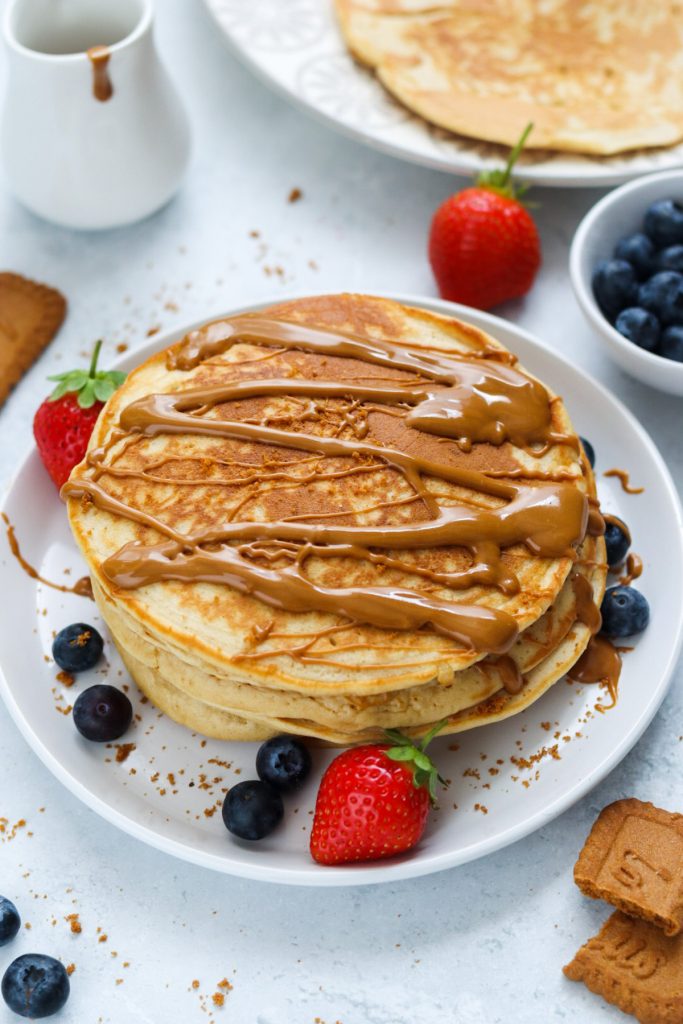 Biscoff Pancakes (Thick & Fluffy) - My Morning Mocha