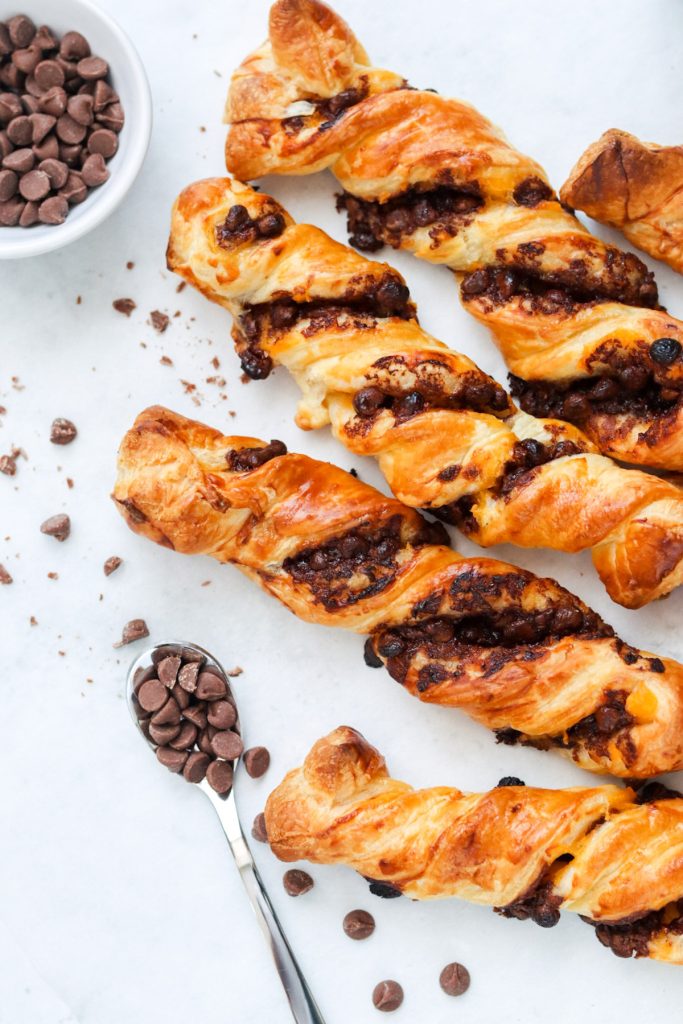 Chocolate Twist Recipe (With Custard) - My Morning Mocha