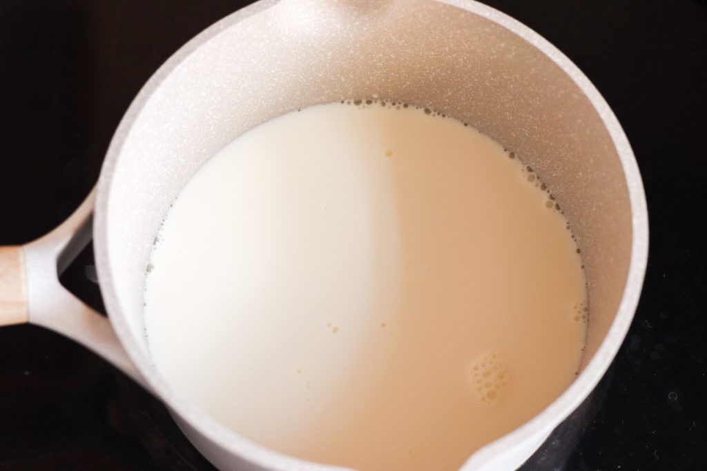 Biscoff Hot Chocolate (So Good) - My Morning Mocha