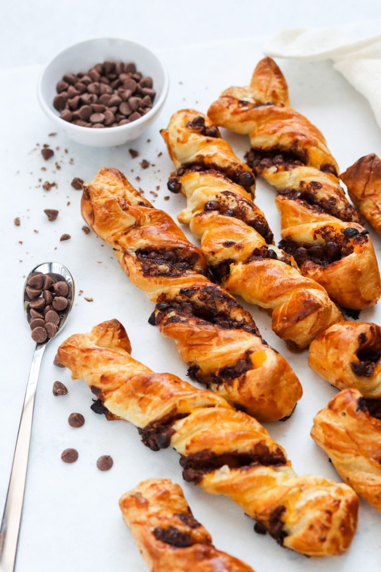 Chocolate Twist Recipe (With Custard) - My Morning Mocha