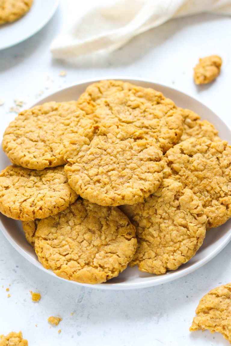 Oat Biscuits Recipe (Homemade Hobnobs) - My Morning Mocha
