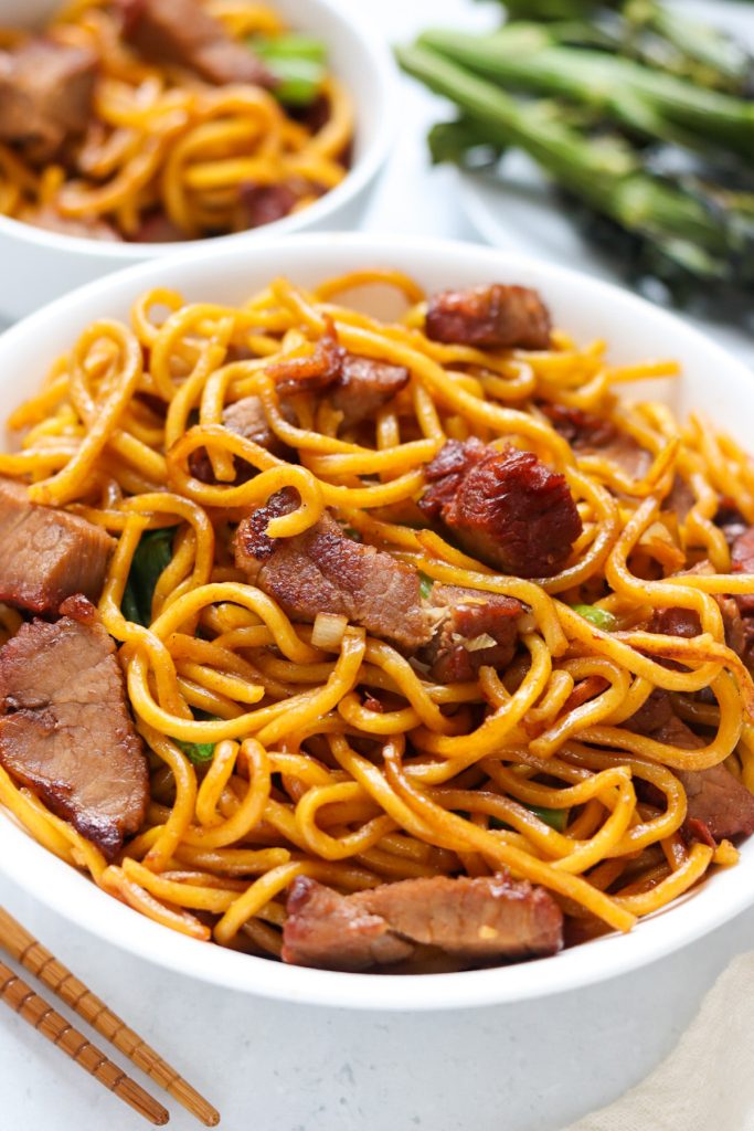 Char Siu Chow Mein (Roasted Pork) - My Morning Mocha