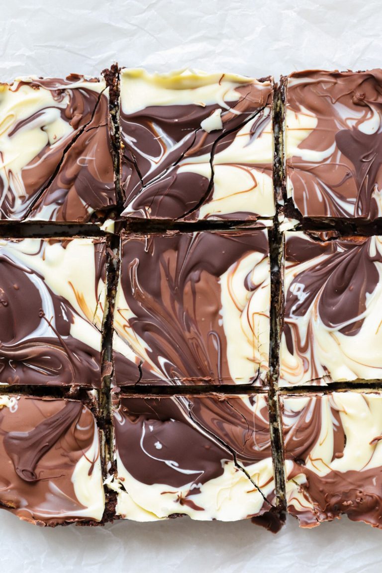 Chocolate Tiffin Recipe - My Morning Mocha