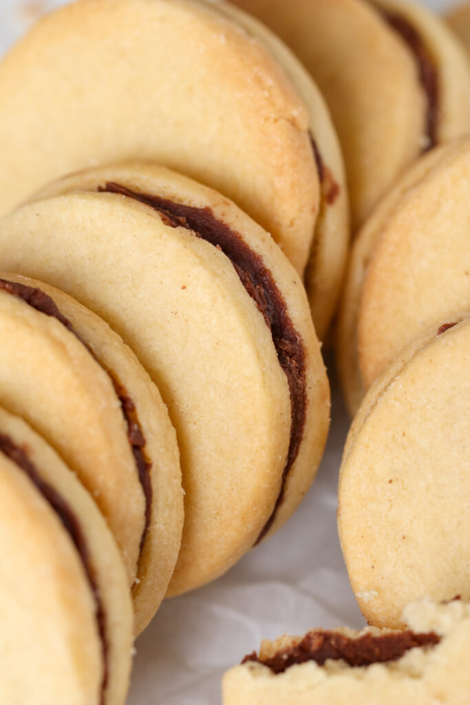 Sandwich Shortbread Biscuits - My Morning Mocha